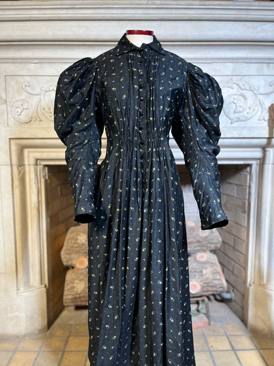 c. 1890s Cotton Wrapper Dress – Witchy Vintage