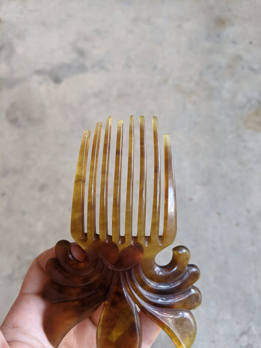 Early Vintage Faux Tortoise Shell Hair Comb – Witchy Vintage